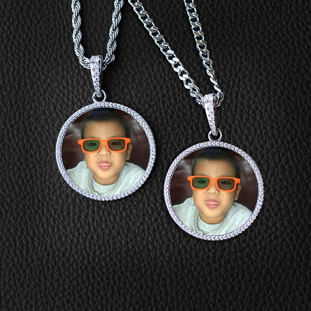 Custom Small Round Picture Photo Necklace – DRMD JEWELRY